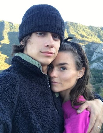 Deaken Bluman Bio - Married, Wife, Net Worth, 13 Reasons Why, Height ...