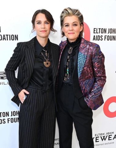 Brandi Carlile BIo - Parents, Siblings, Wiki, Net Worth, Husband, Age, Tour, Now