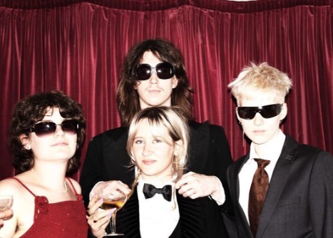 Morgan Davies Bio - Actor, Gender, Family, Net Worth, Height, Wiki, Dating