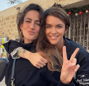 Rona-Lee Shimon Bio - Partner, Married, Family, Age, Wiki, Net Worth ...