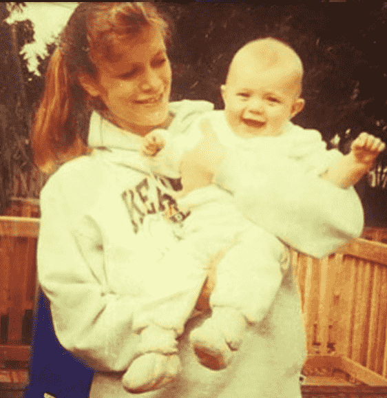 Melissa Roxburgh Bio - Parents, Siblings, Family, Husband, Married ...