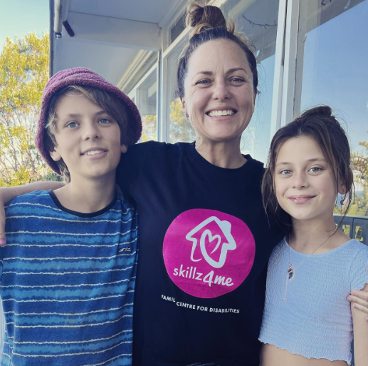 Who Is Toni Pearen's Husband? Her Married Life, Kids And More