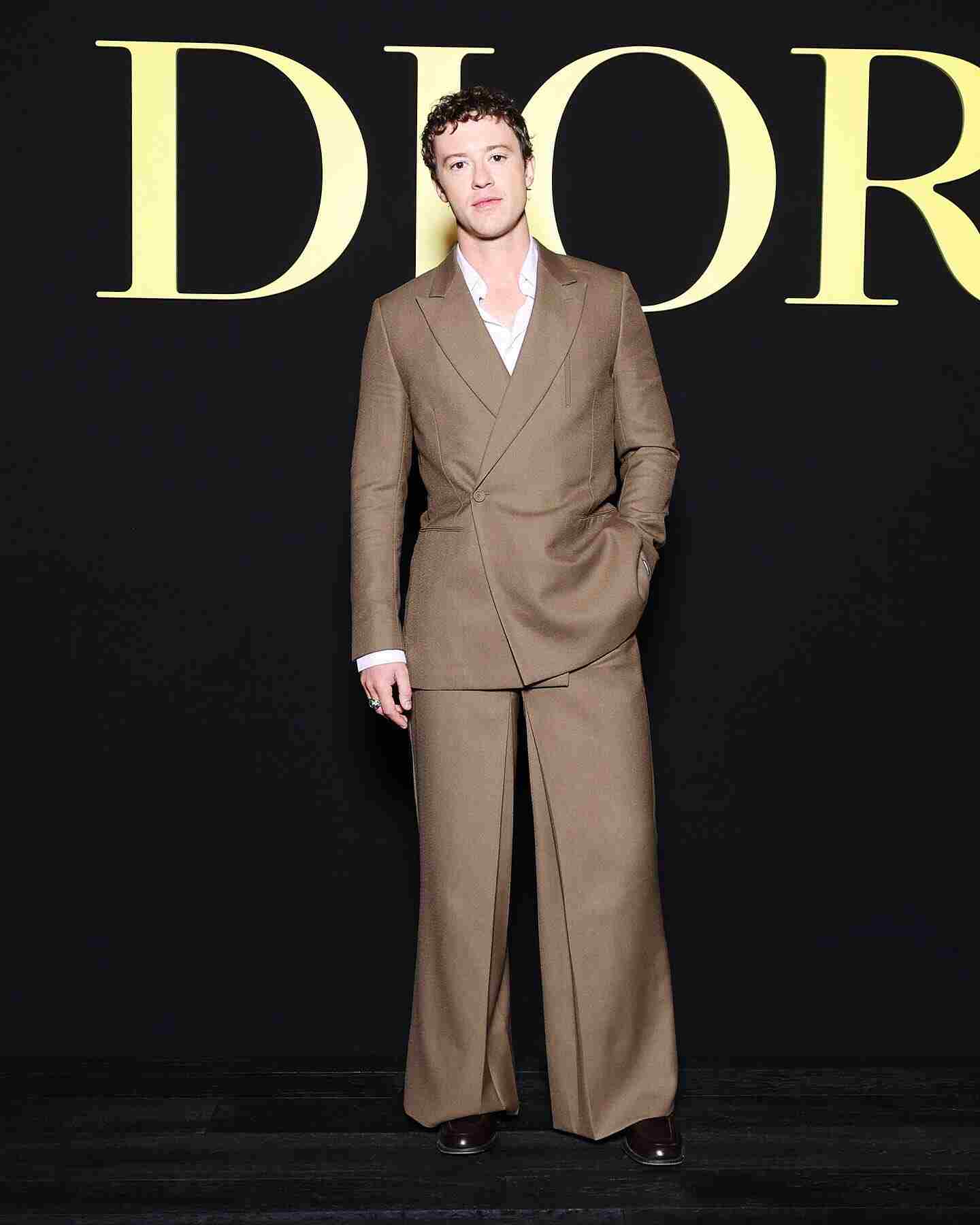 Joseph Quinn Biography – “Stranger Things” Breakthrough to MCU Star