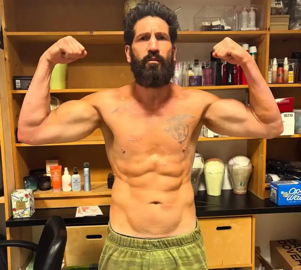 Jon Bernthal Bio | Wife, Children, Ethnicity, Married, Family, Net Worth