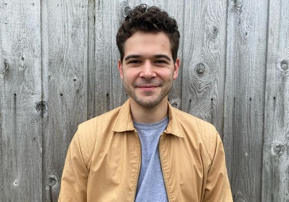 Daniel Maslany Bio - Personal Life, Wife, Partner, Height, Net Worth ...