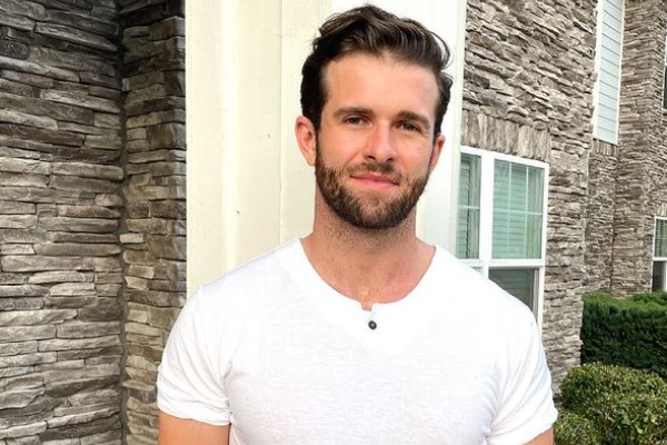 Jed Wyatt Bio - Wife, Siblings, Family, Parents, Net Worth, Engaged ...