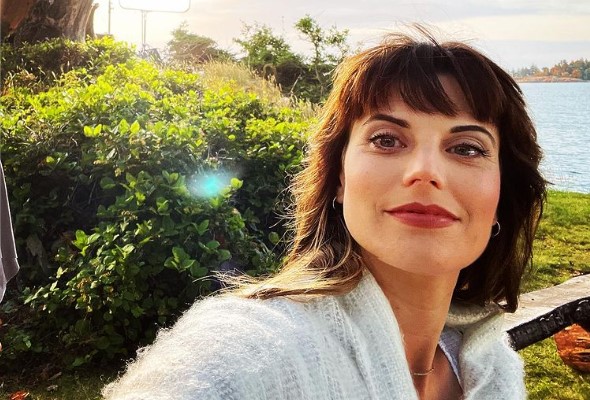 Meghan Ory Bio - Husband, Children, Net Worth, Age, Married, Family, Movies