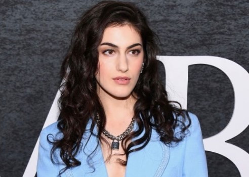 Lilli Kay Bio - Wiki, Age, Parents, Gay, Boyfriend, Ethnicity, Family ...