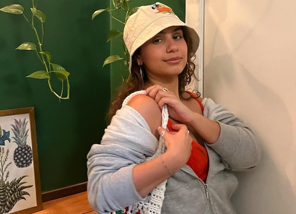 Alessia Cara Bio - Parents, Ethnicity, Siblings, Married, Boyfriend ...