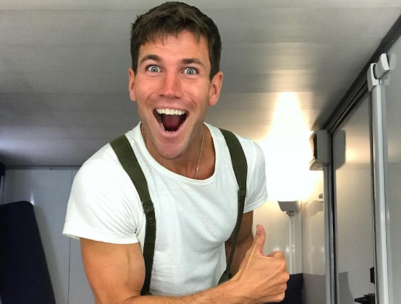 Austin Stowell Bio - Wife, Parents, Family, Married, Net Worth, Height