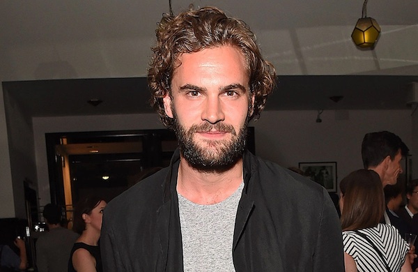 Tom Bateman Parents | All About His Family & Siblings