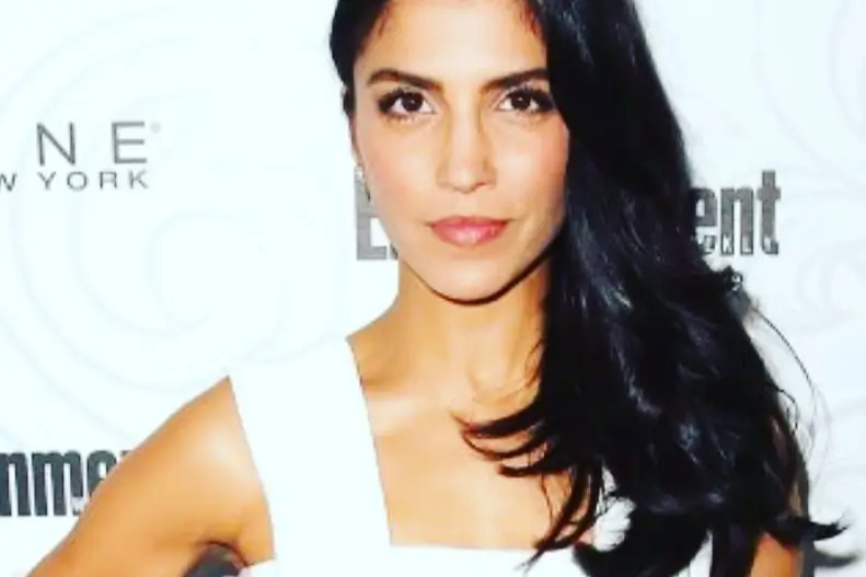 Nazneen Contractor Bio - Net Worth, Husband, Married, Real Name ...