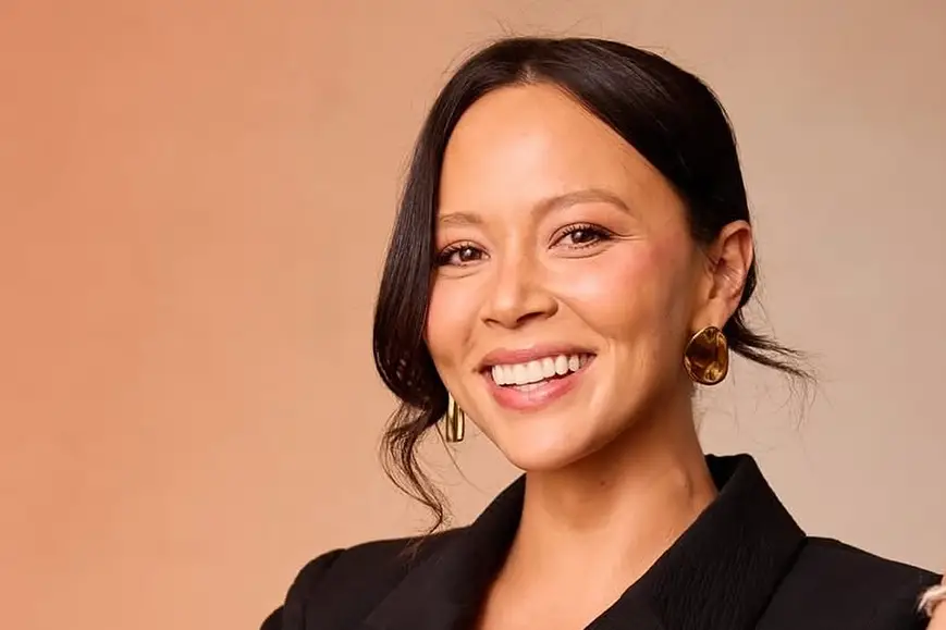 Melissa O’Neil Bio | Age, Net Worth, Height, Partner, Movies