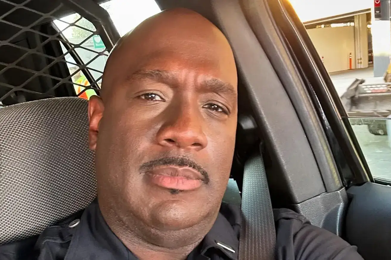 Richard T. Jones Biography | Age, Height, Net Worth, Career & The ...